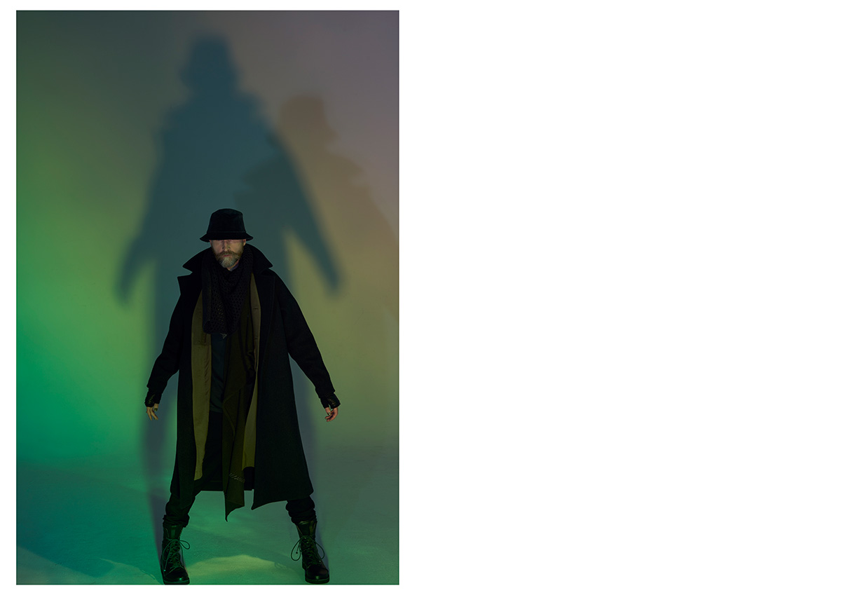 COLLECTION « DEVOA — Destruction and Construction — 2021 F/W デヴォア