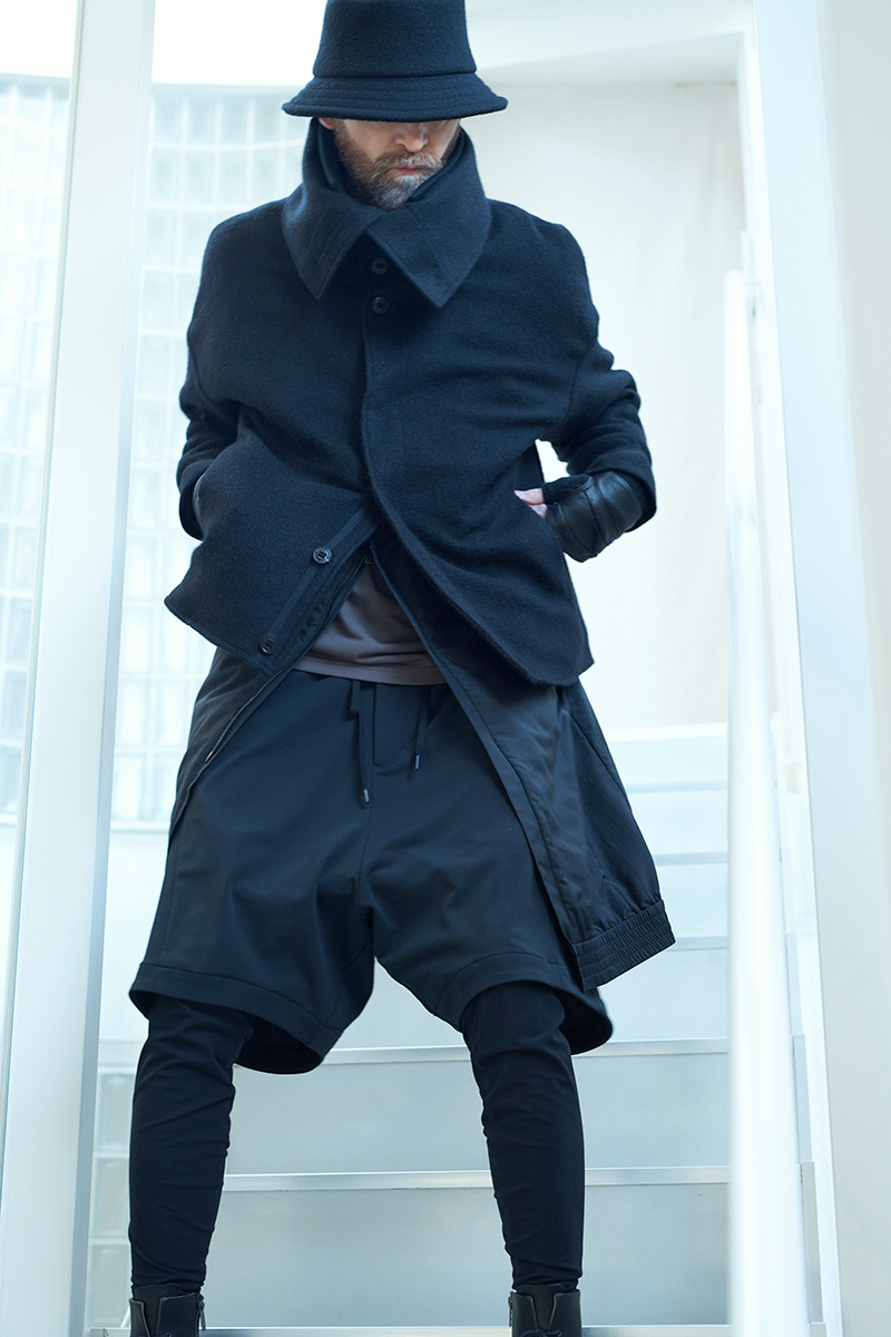 COLLECTION « DEVOA — Destruction and Construction — 2022-23 F/W デヴォア